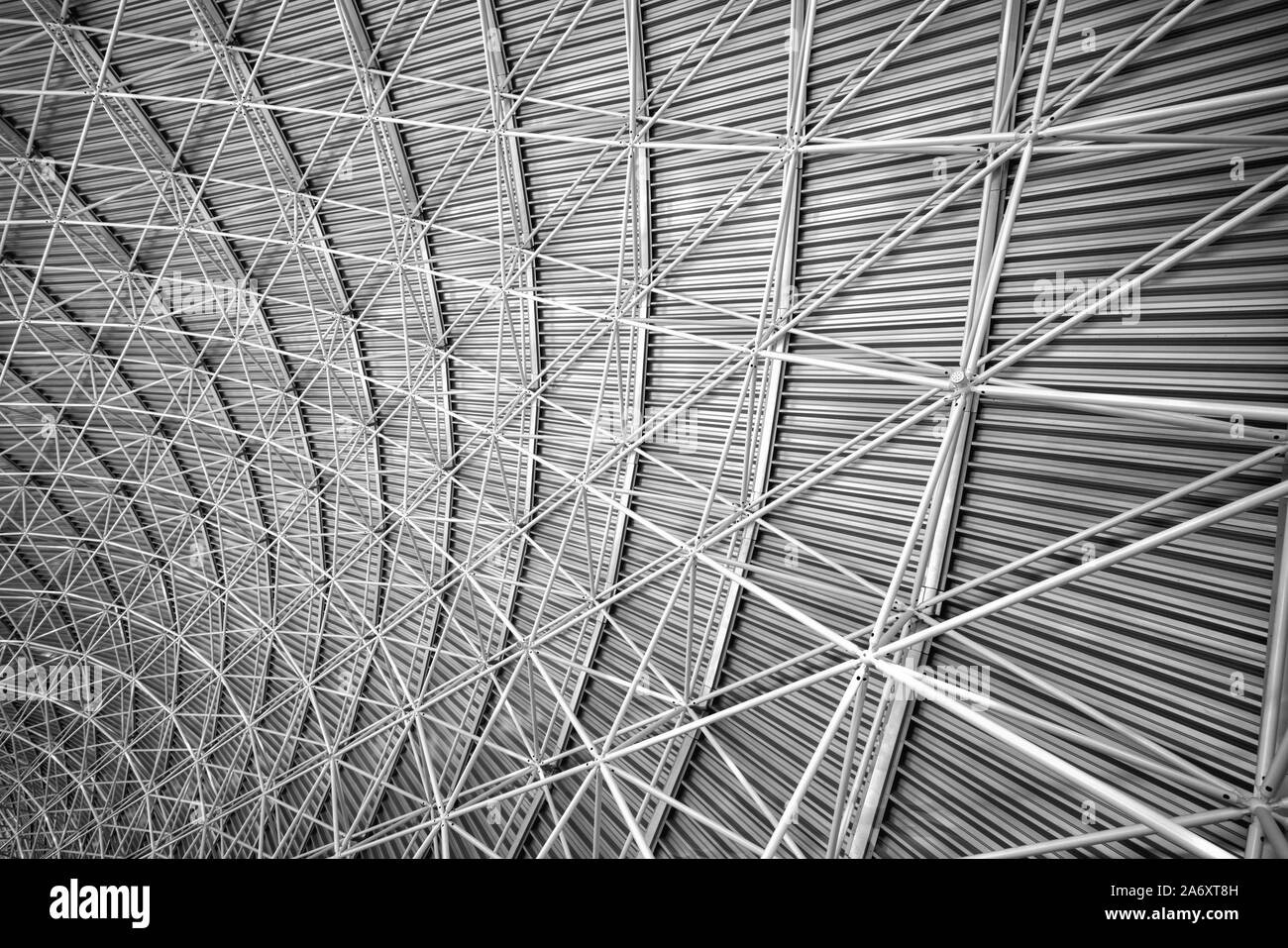 Modern interior architecture of metal steel roof structure of airport ...
