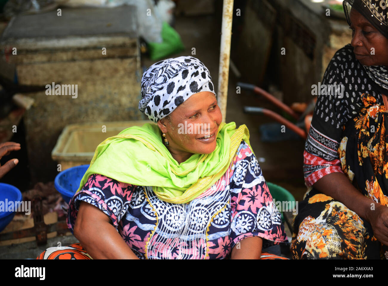 Comoran woman hi-res stock photography and images - Alamy