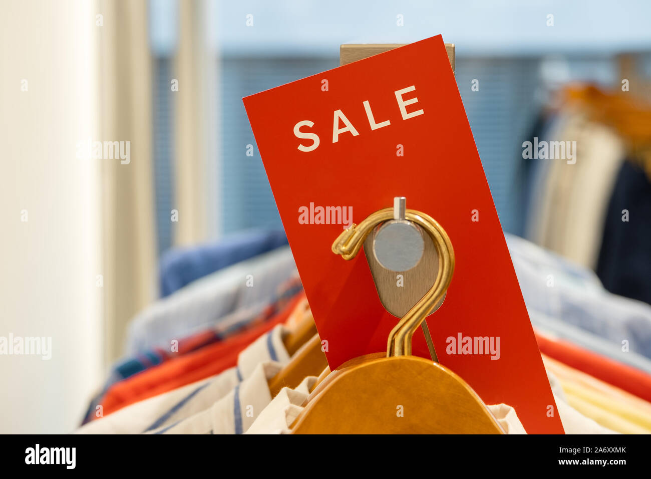 Discounts in clothing store hi-res stock photography and images - Alamy