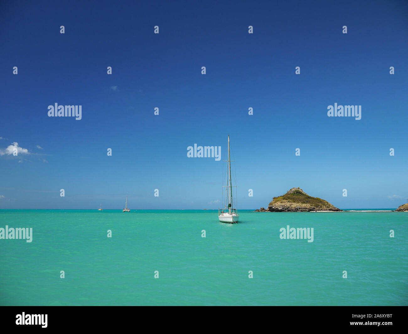 Deep bay hi-res stock photography and images - Alamy