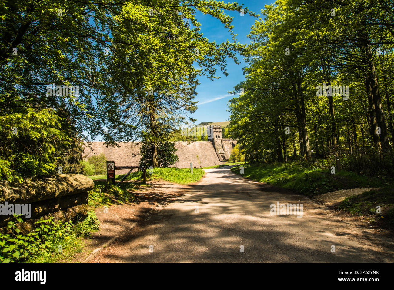 Hidden dam hi-res stock photography and images - Alamy