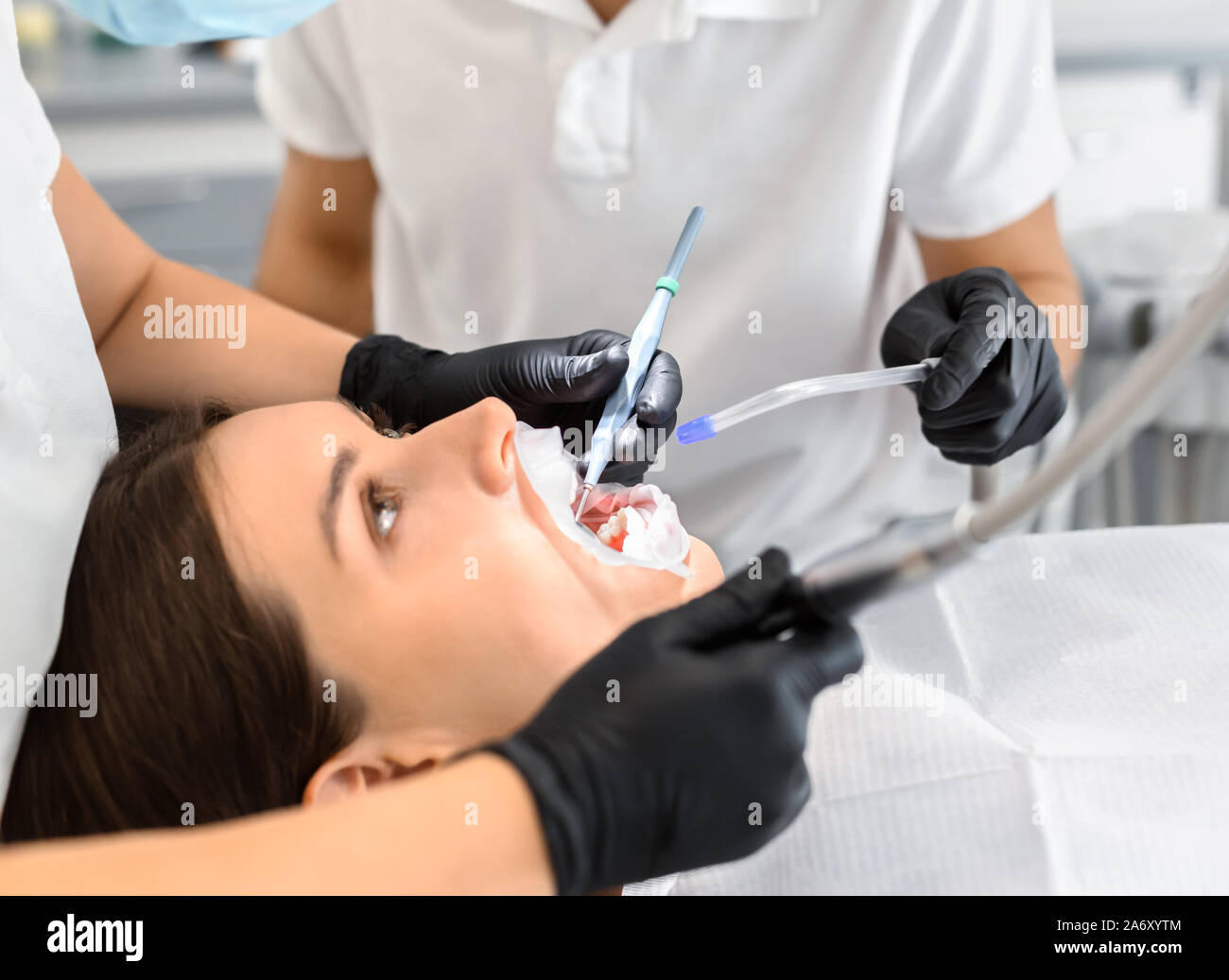 Woman teeth mouth wide open hi-res stock photography and images - Alamy