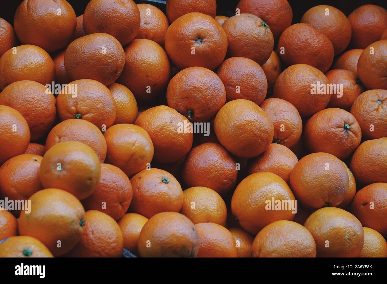 orange fruit food on the store Stock Photo - Alamy
