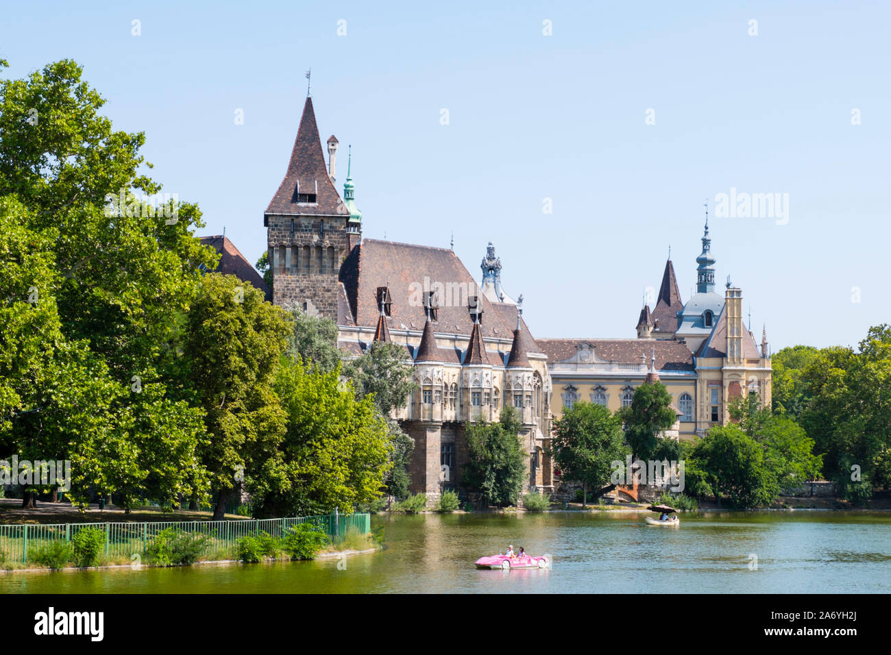 Vajdahunyad vera, Vajdahunyad castle, Varosliget, city park, Budapest ...