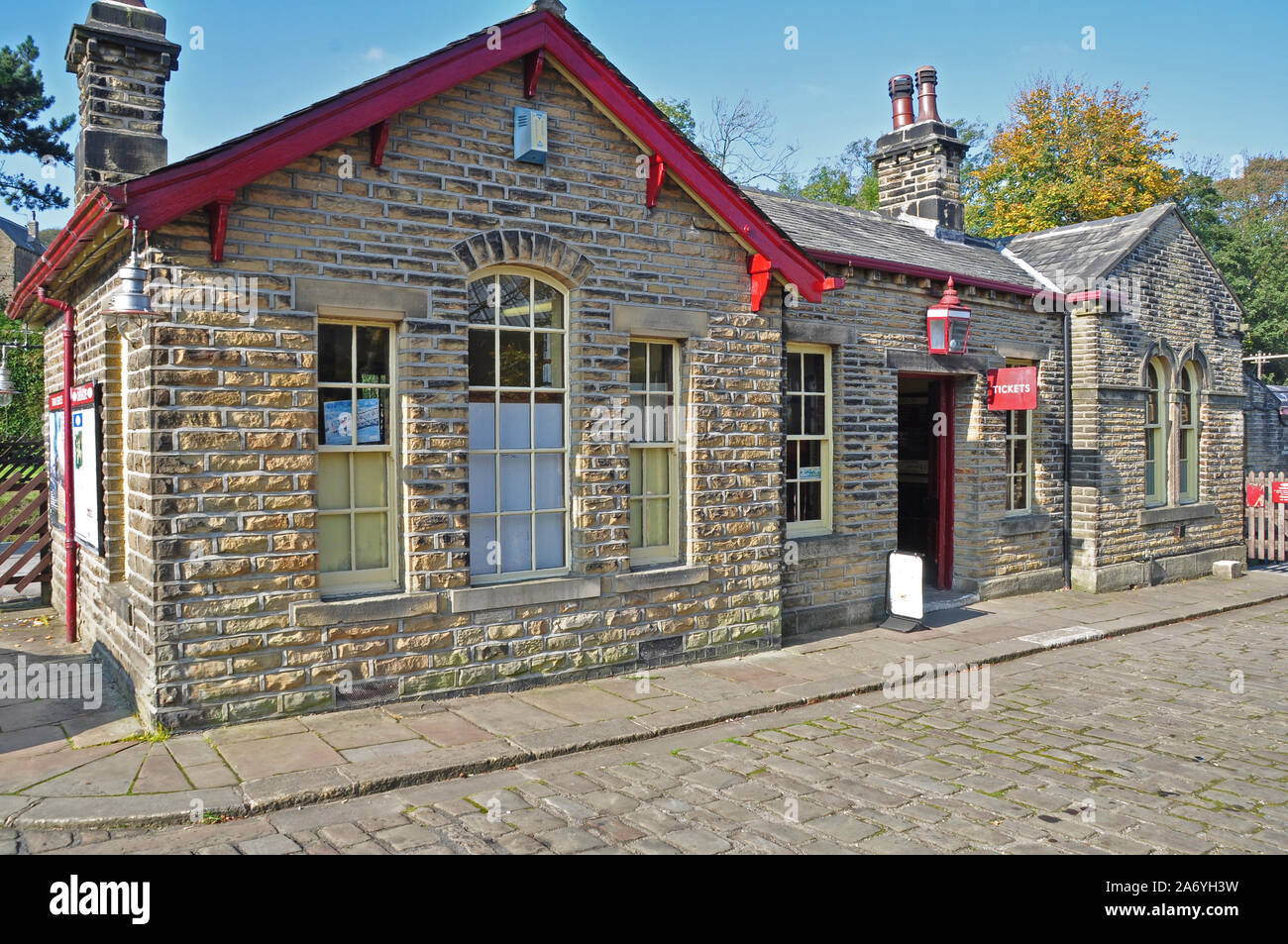 Exterior Oxenhope Railway Station, Keighley and Worth Valley Railway ...