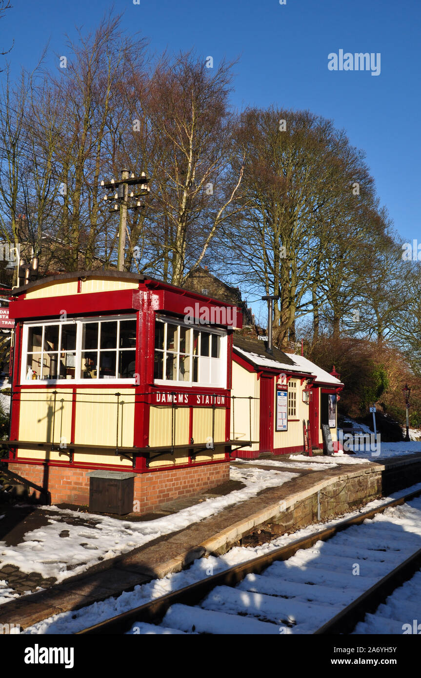 Damems Railway Station in the snow, KWVR, Keighley and Worth Valley ...