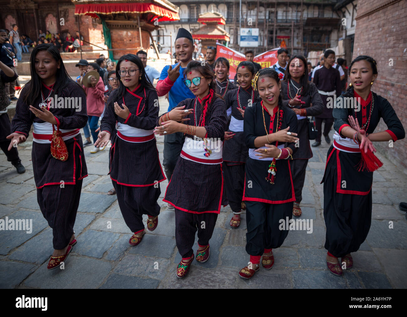 Newari dance hi-res stock photography and images - Alamy