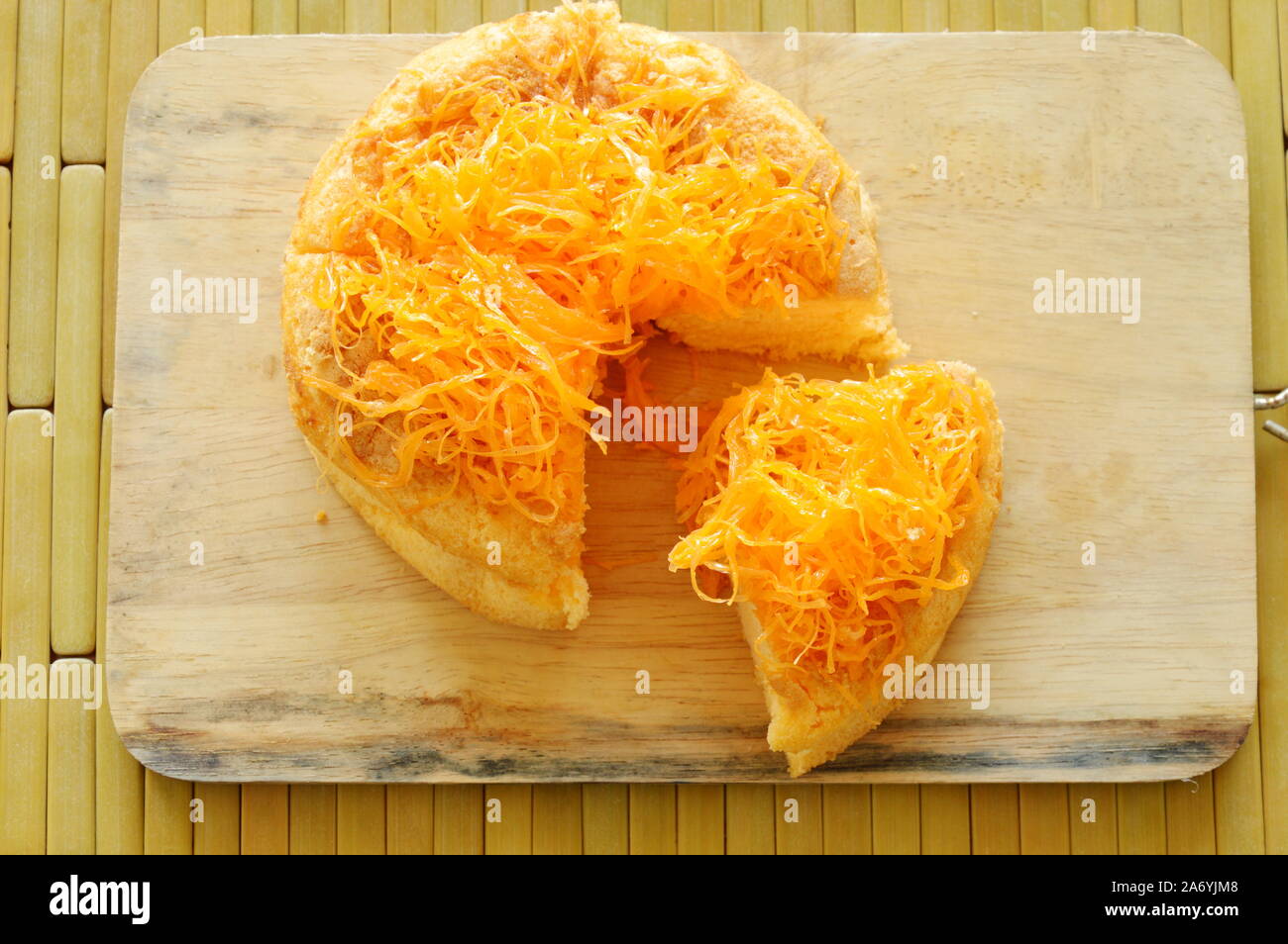 Golden Egg Yolk Threads High Resolution Stock Photography and Images ...