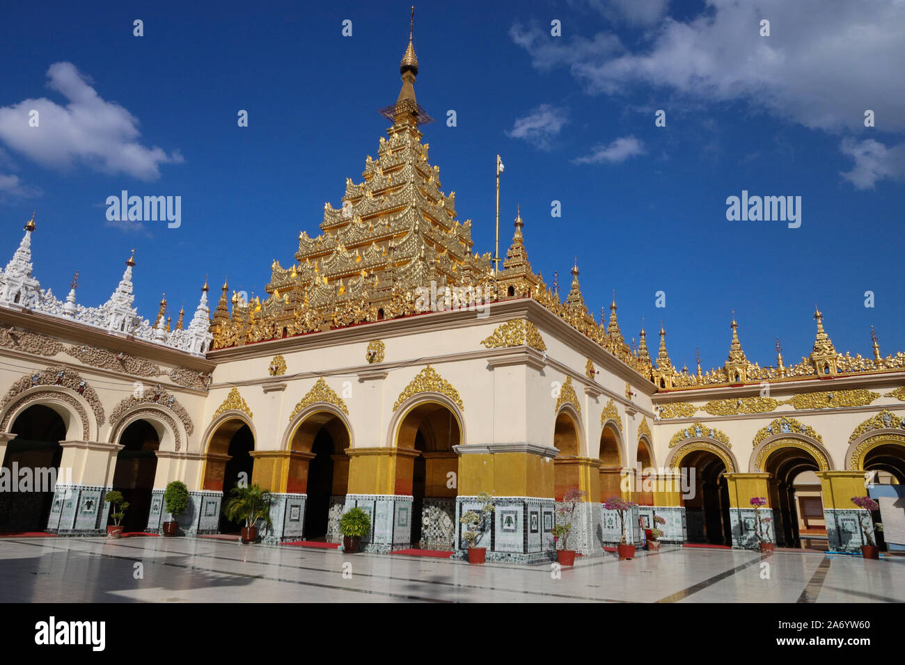 MANDALAY/MYANMAR(BURMA) - 29th Oct, 2019 : The Mahamuni Pagoda or ...