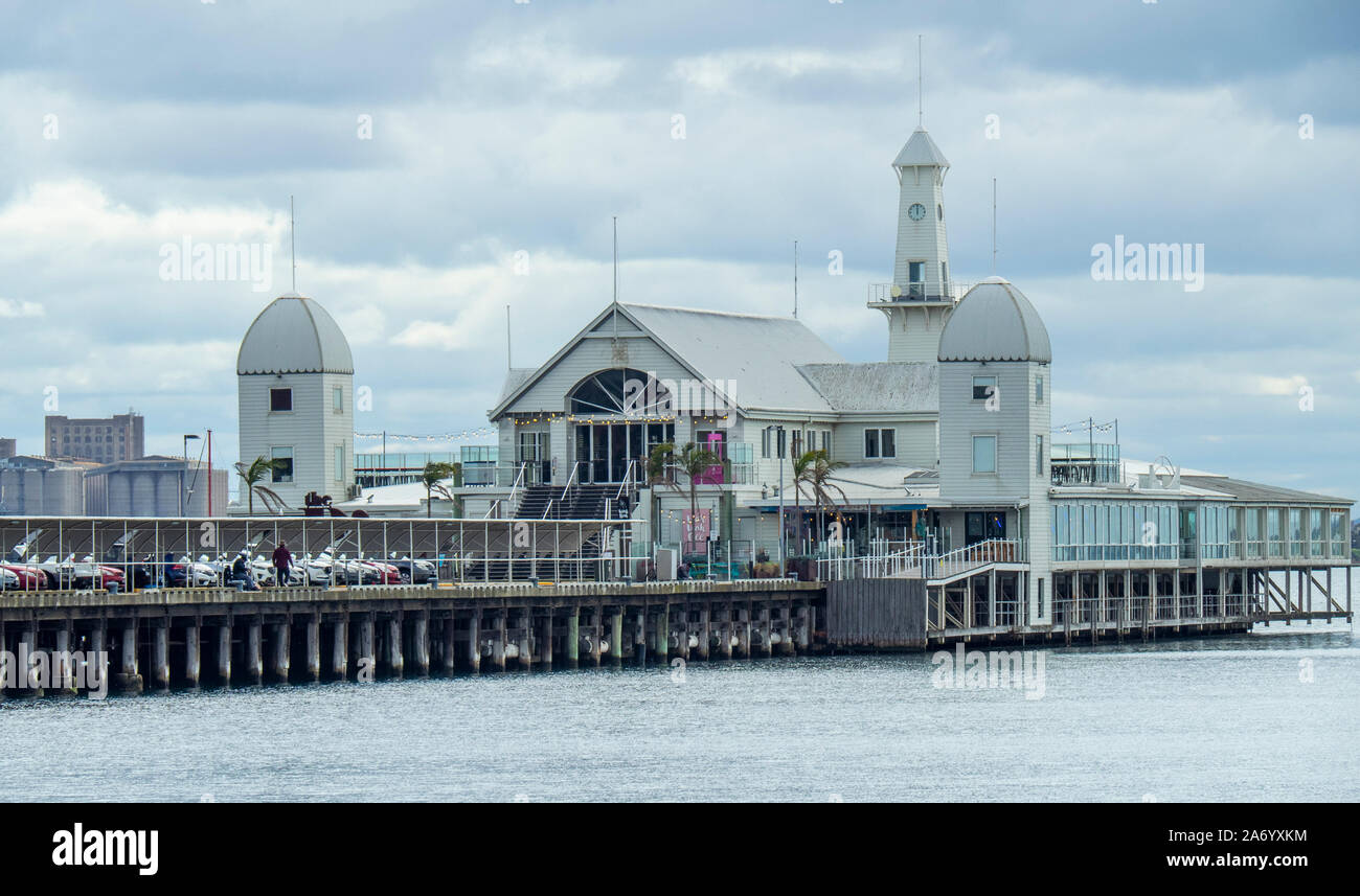 Corio bay foreshore hi-res stock photography and images - Alamy