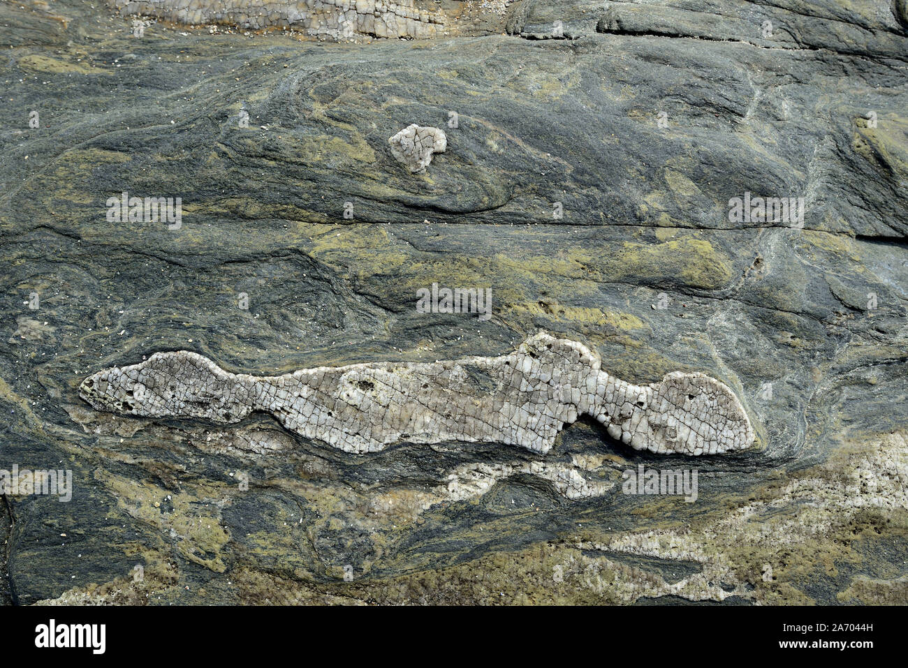 Blueschist rock hi-res stock photography and images - Alamy