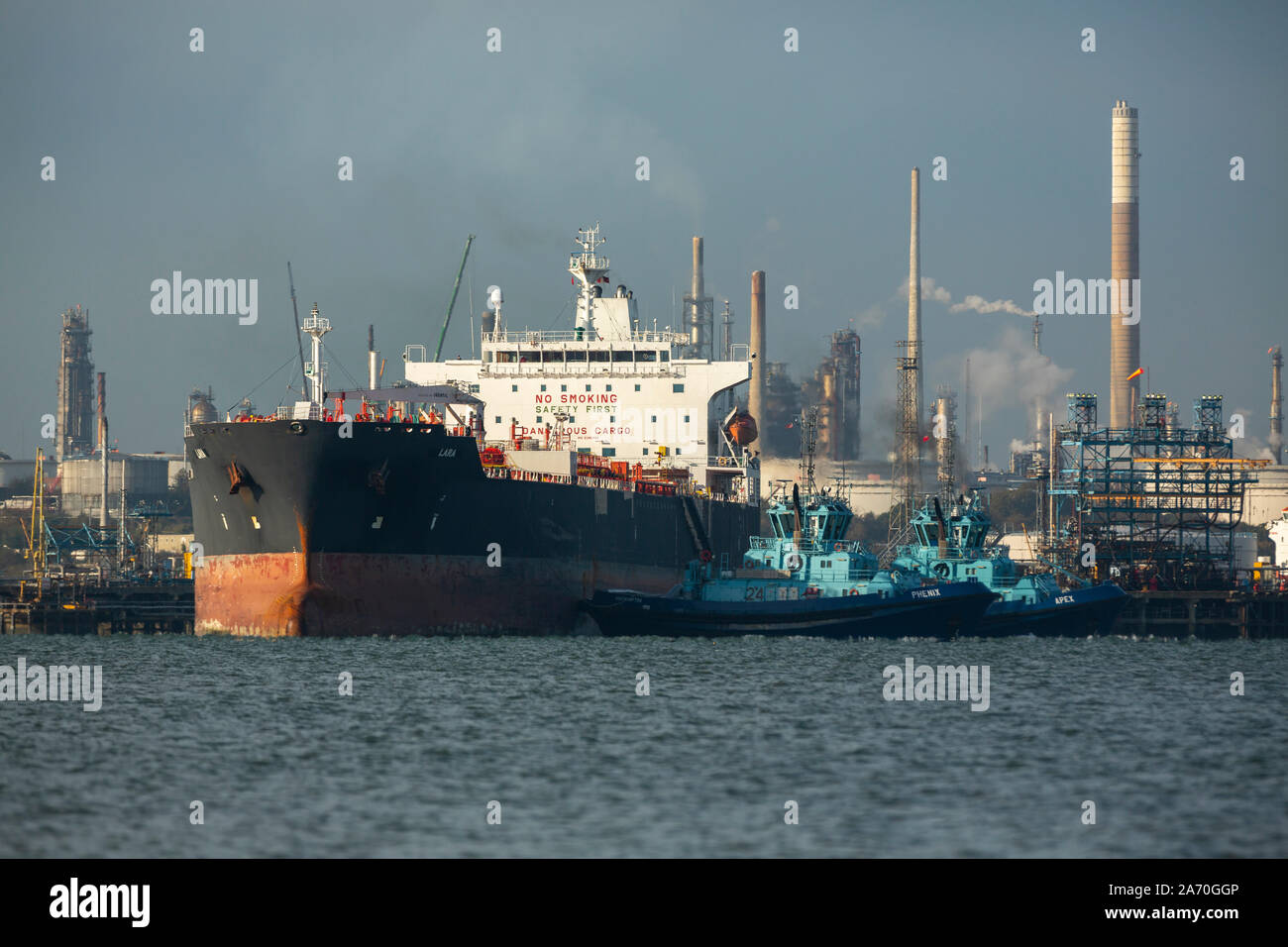 Esso fuel tanker hi-res stock photography and images - Alamy