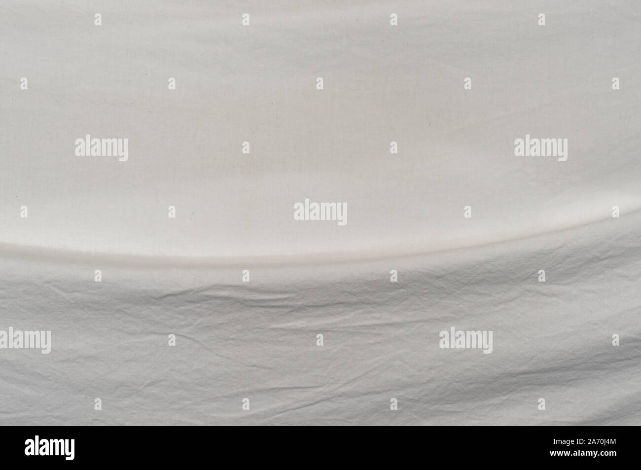 White fabric texture wrinkles hi-res stock photography and images - Alamy