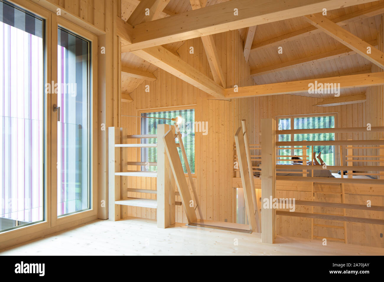 Modern house, wooden interiors open space Stock Photo - Alamy