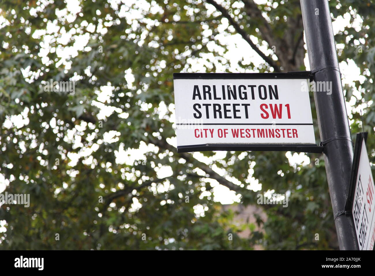 Mayfair places in london hi-res stock photography and images - Alamy