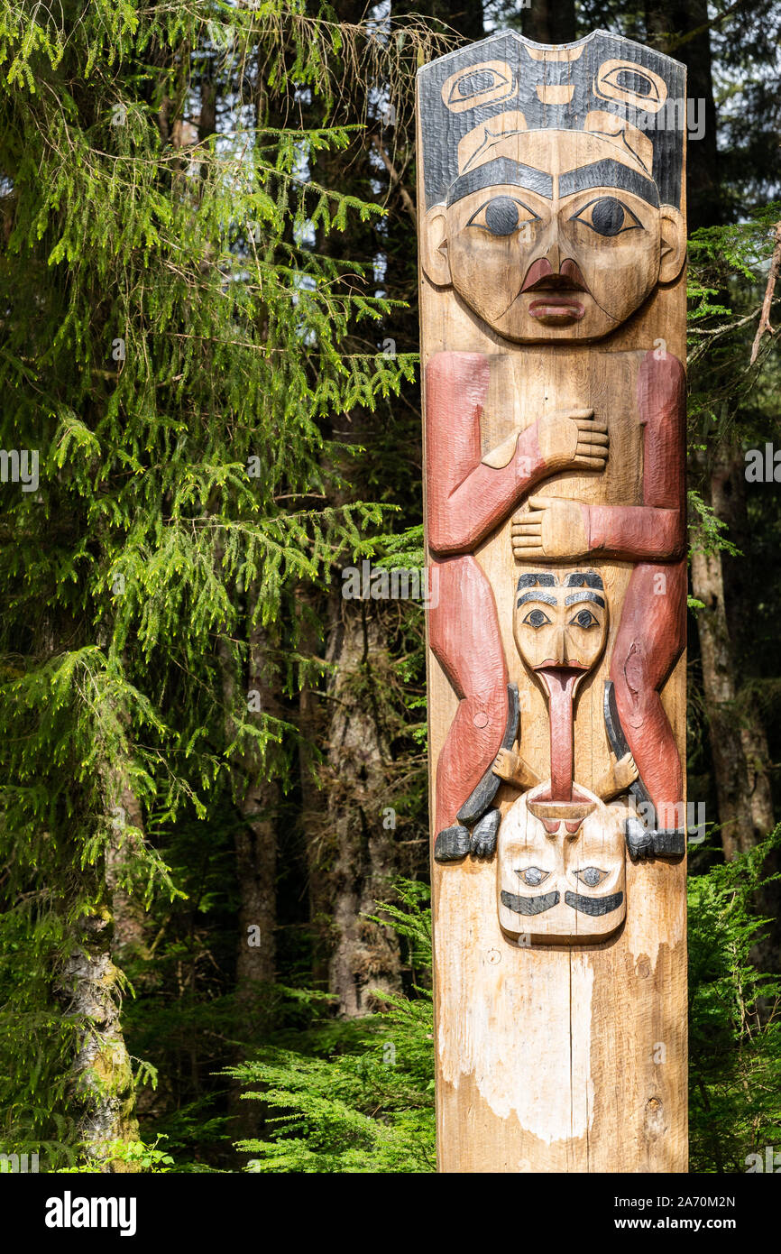 Totem Pole, Alaska Stock Photo - Alamy