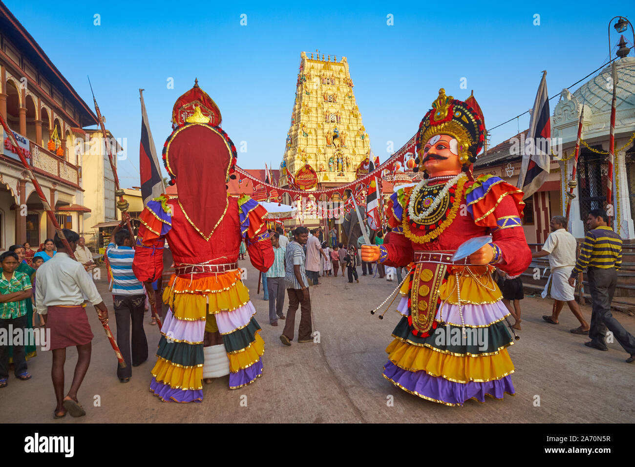 Indian puppets hi-res stock photography and images - Alamy