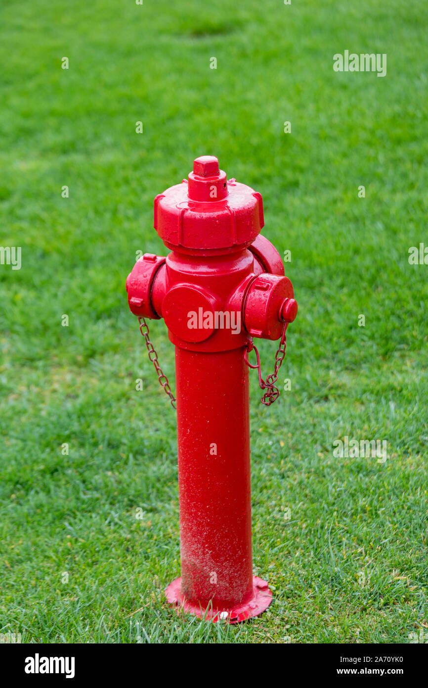 Red fire hydrant pipe hi-res stock photography and images - Alamy