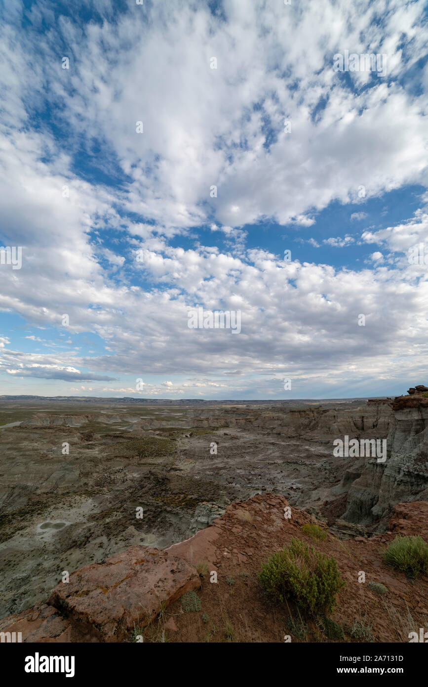 Image from the "badlands" area known as Skull Creek Rim, Red Desert ...