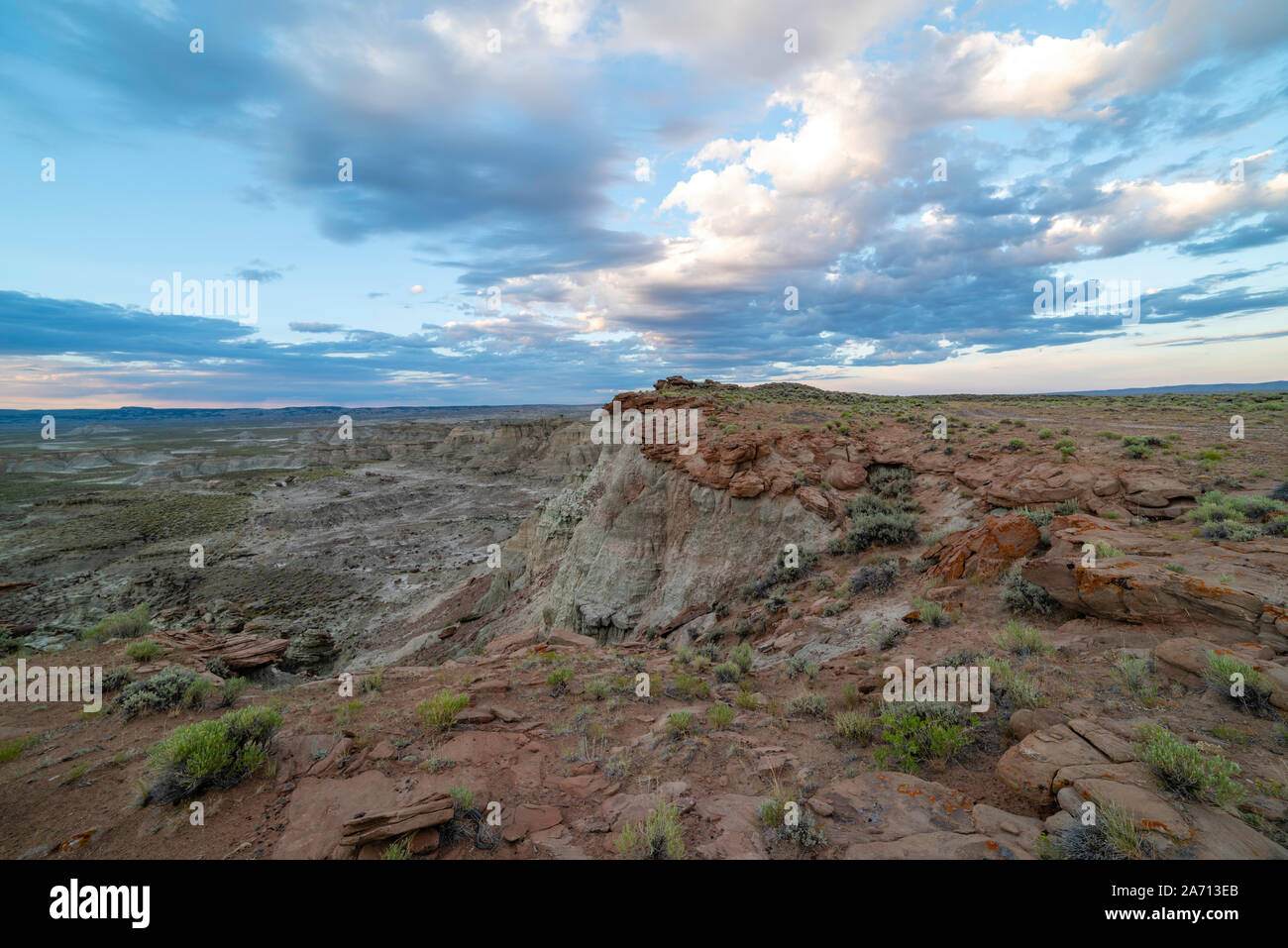 Image from the "badlands" area known as Skull Creek Rim, Red Desert ...