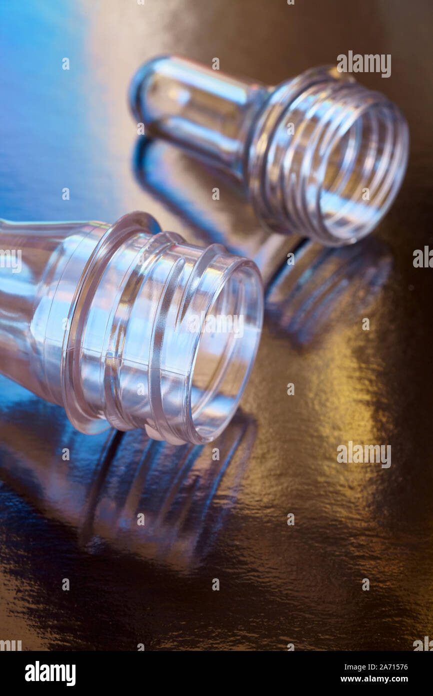 Injection molding hi-res stock photography and images - Alamy