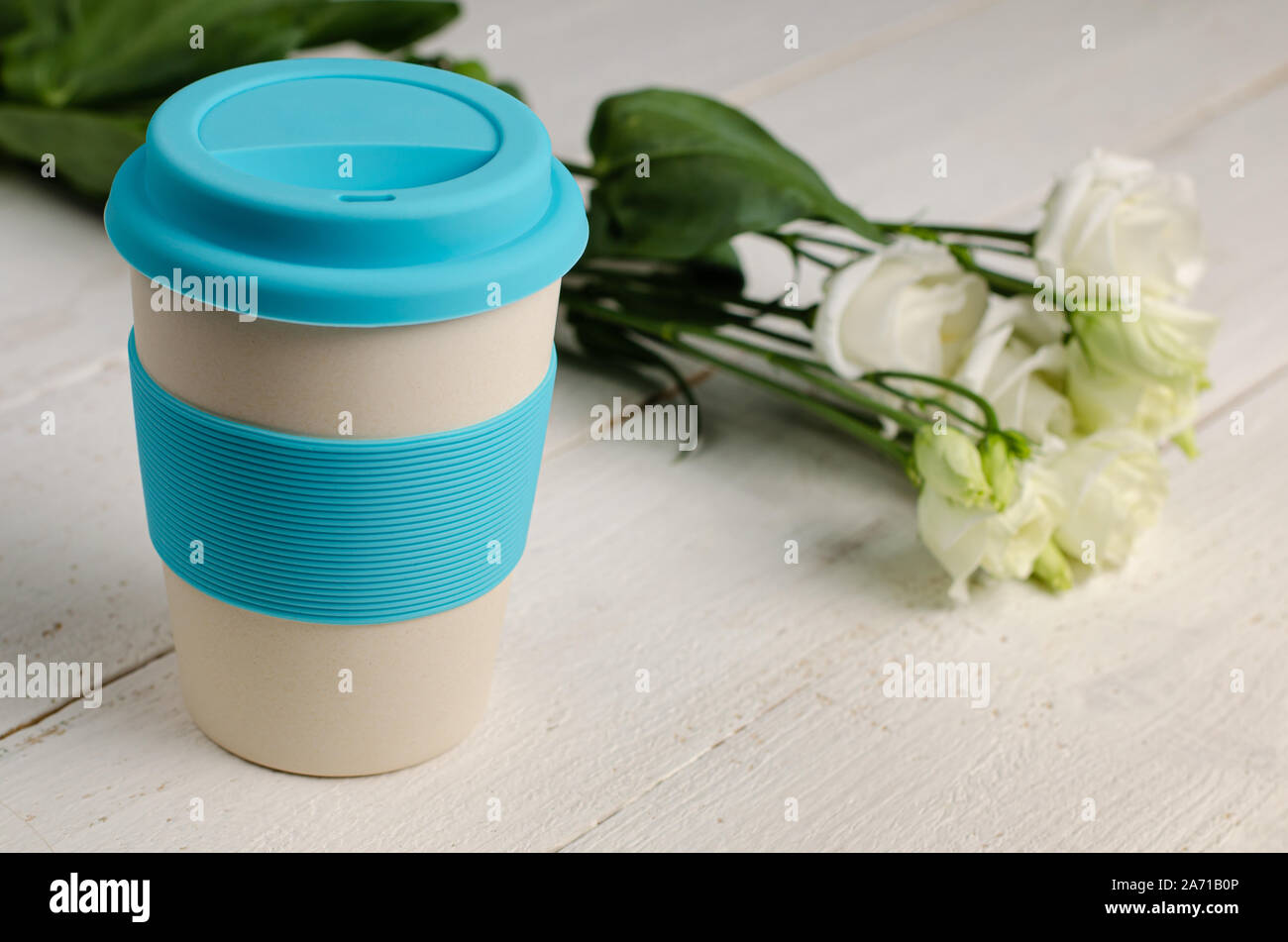 Bring your own cup. Reusable eco friendly bamboo cup for take away on ...