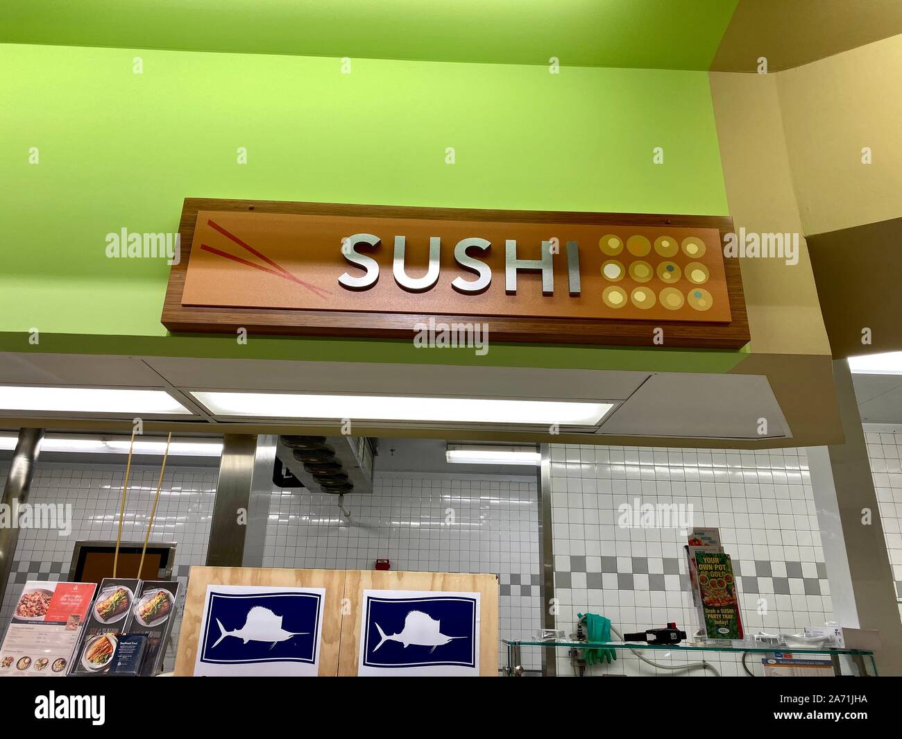 Supermarket treat hi-res stock photography and images - Alamy