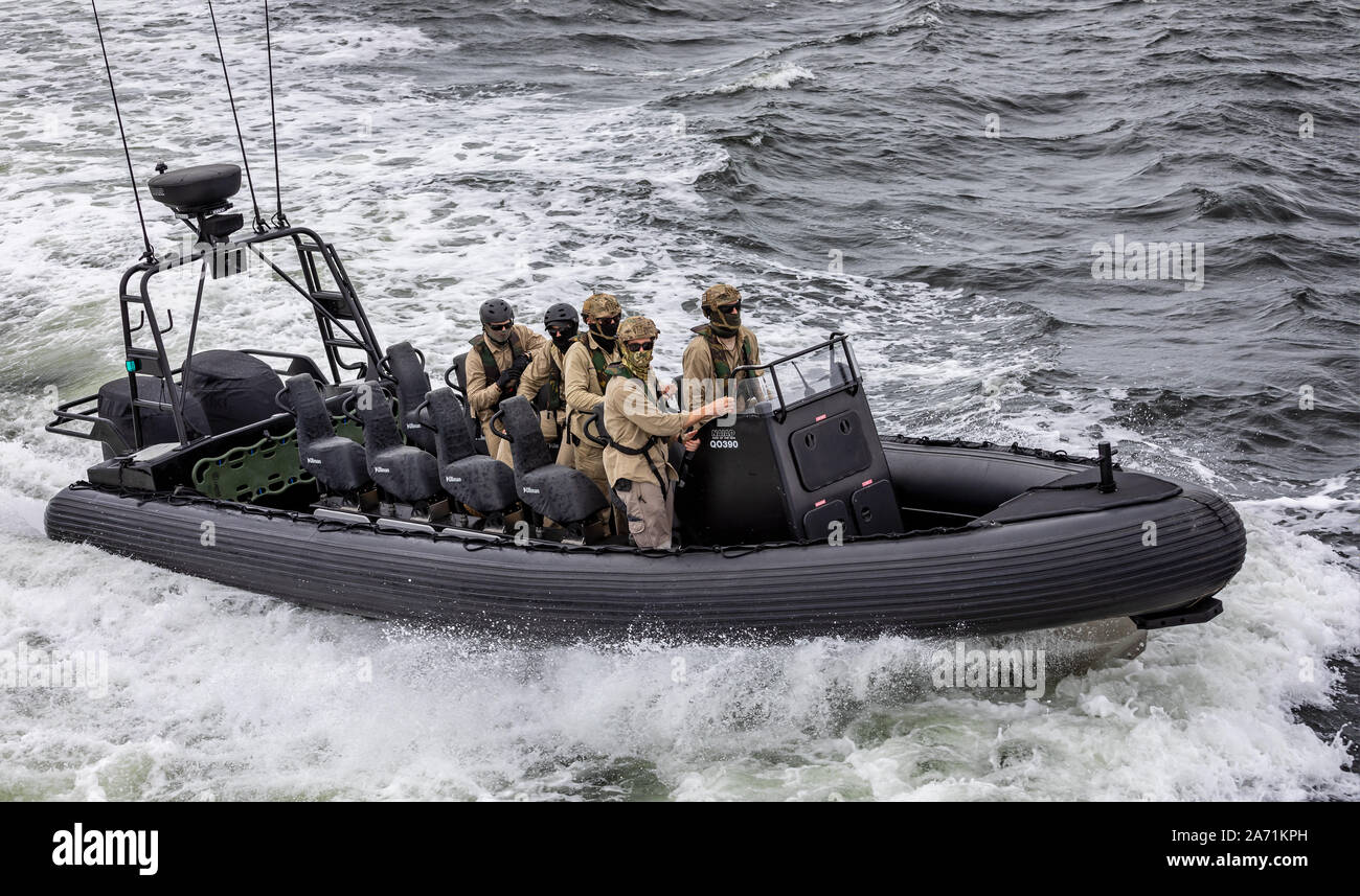Patrol boat in operation hi-res stock photography and images - Alamy