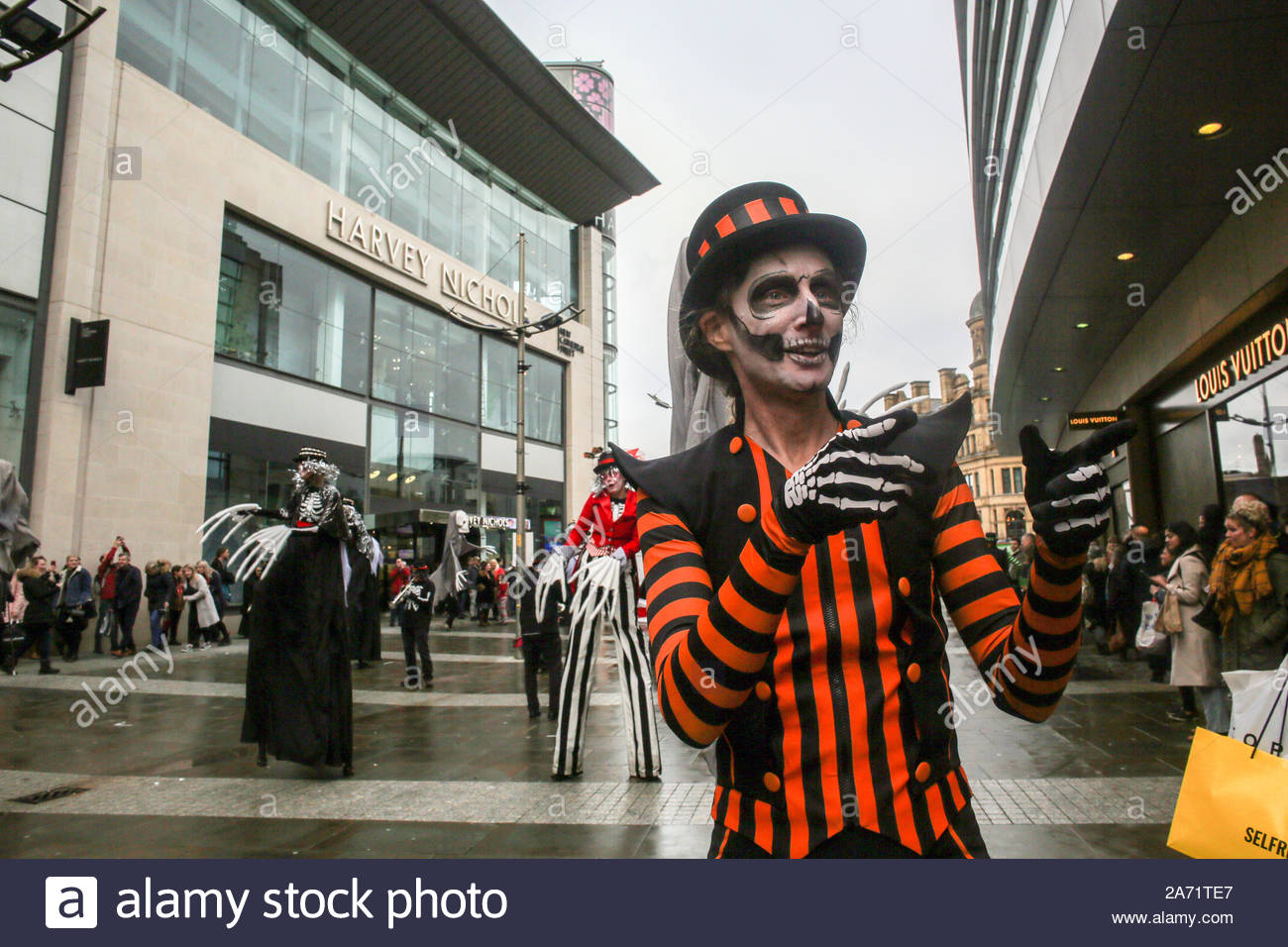 Halloween troop hi-res stock photography and images - Alamy