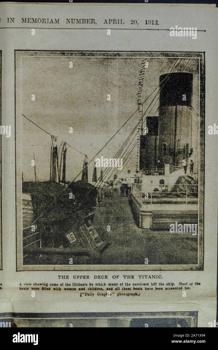 Titanic sinking deck hi-res stock photography and images - Alamy