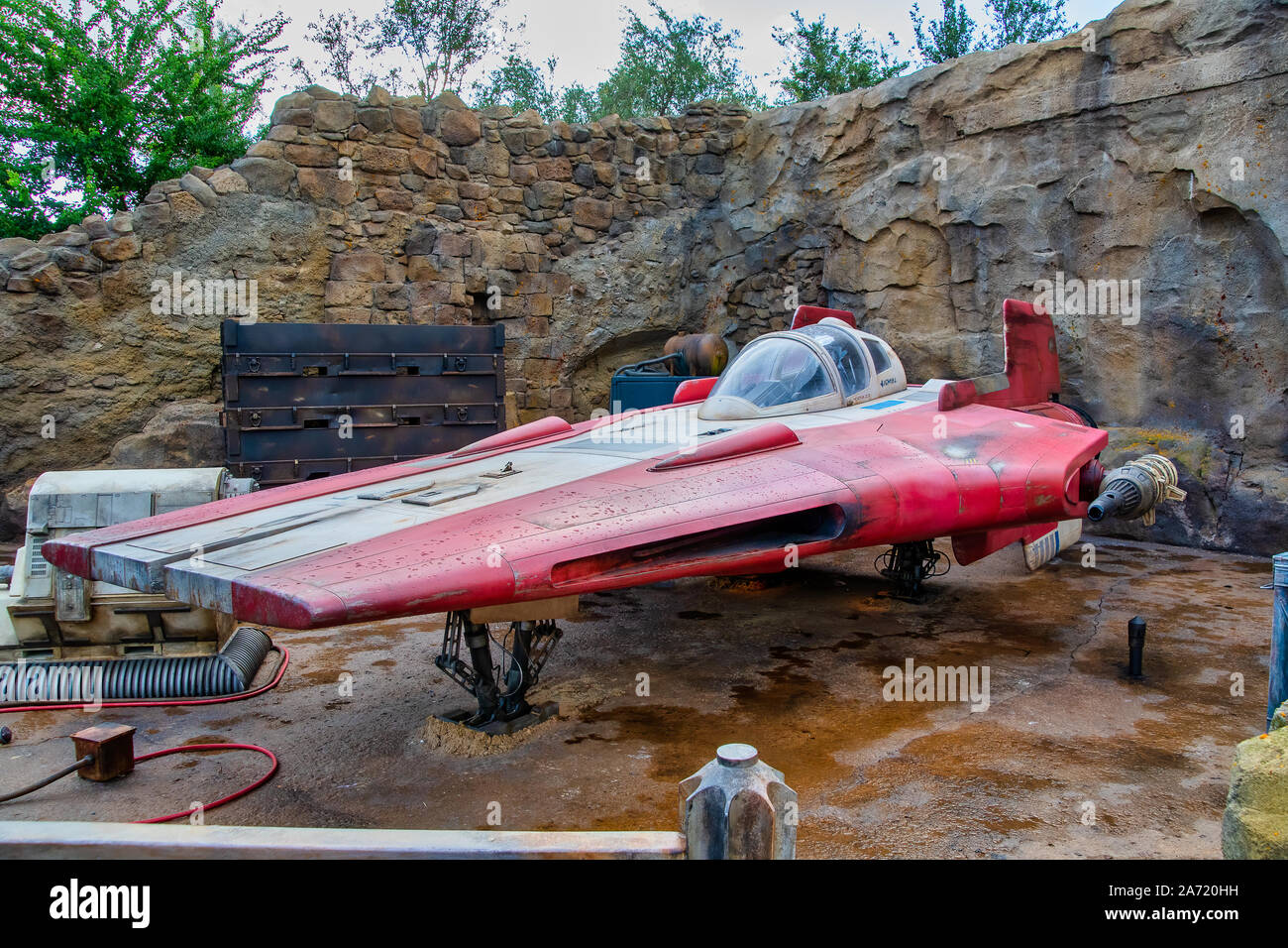 Disney orlando star wars galaxy's edge hi-res stock photography and ...