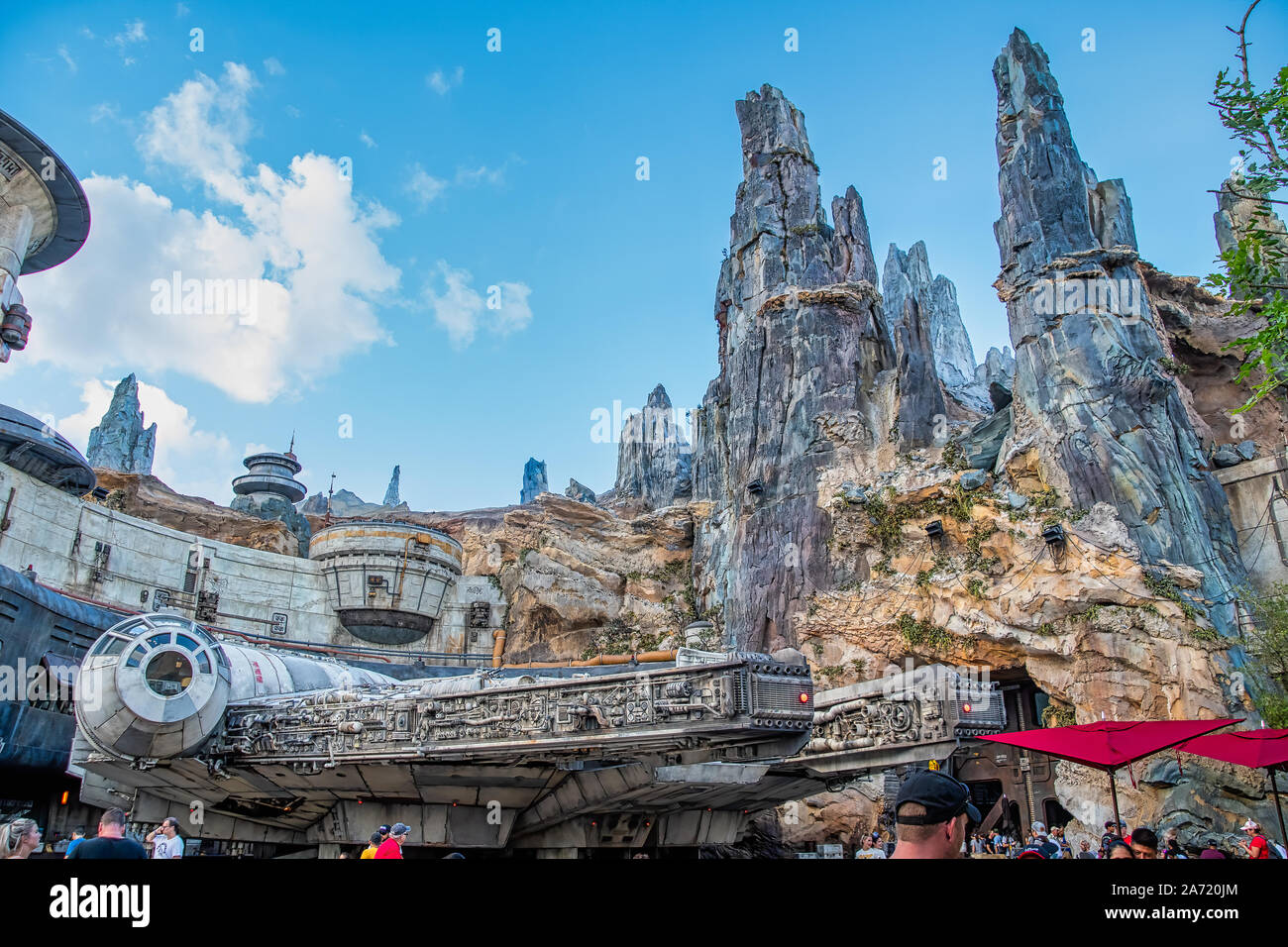 Disney mountains hi-res stock photography and images - Alamy