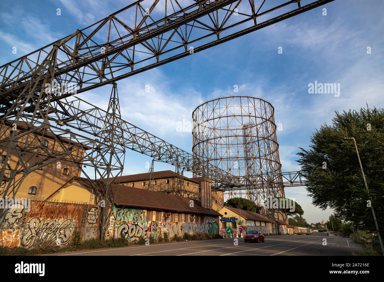 Gasometro hi-res stock photography and images - Alamy