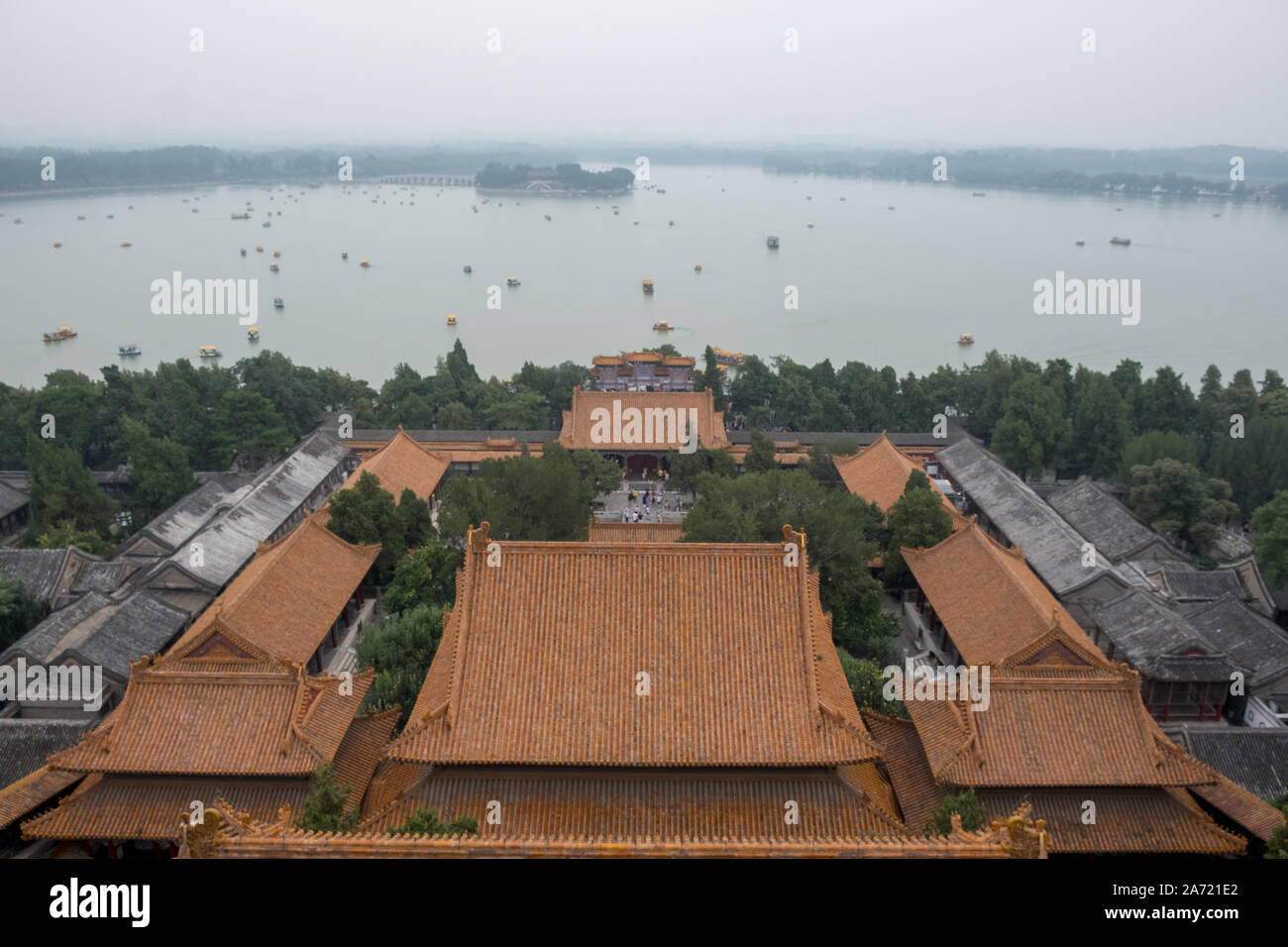 Highest point construction hi-res stock photography and images - Alamy