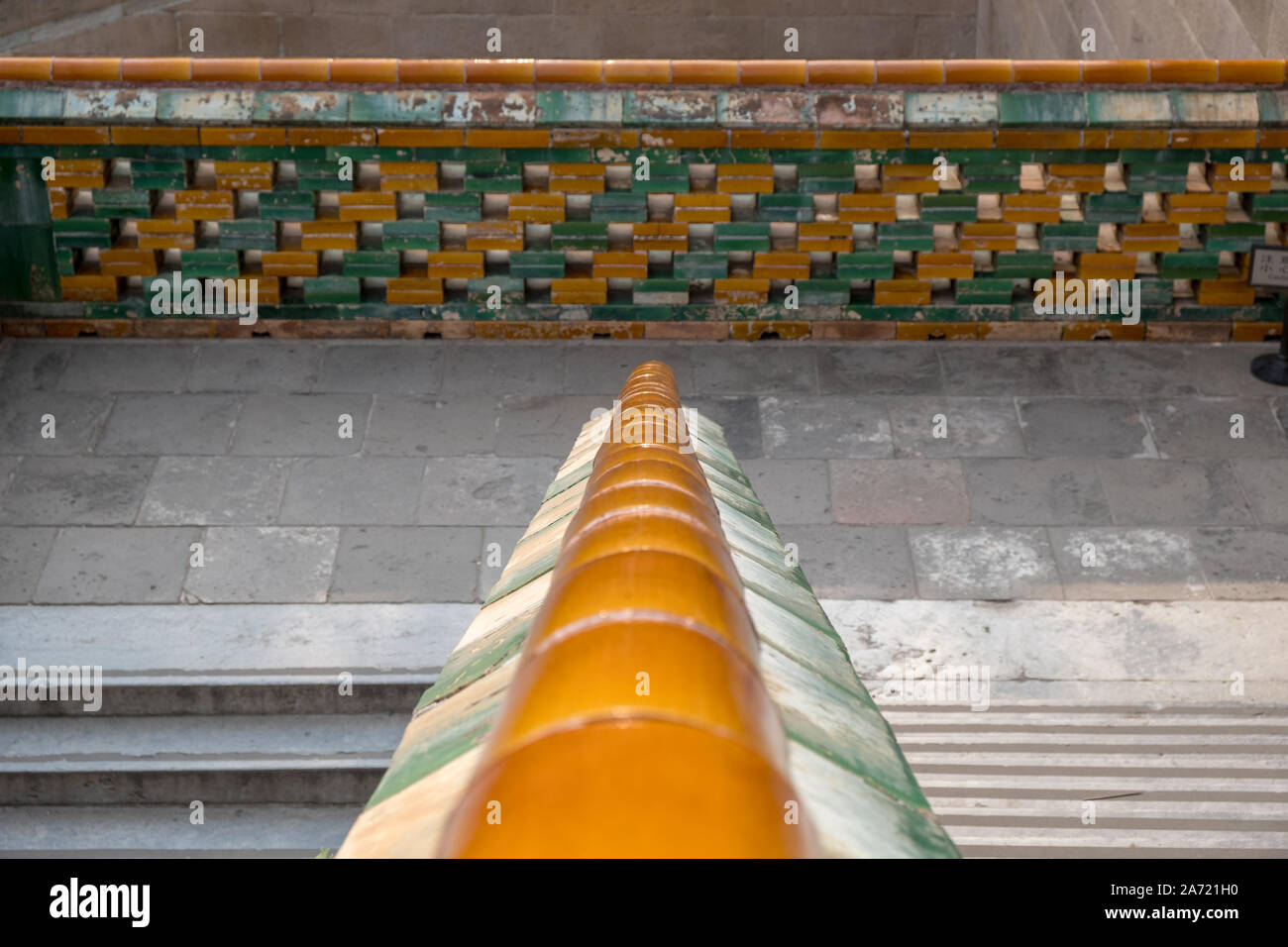 Chinese handrail hi-res stock photography and images - Alamy