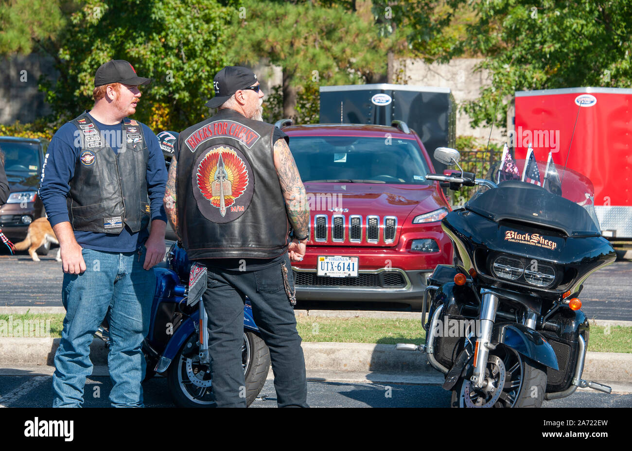 Jacket with patches hi-res stock photography and images - Alamy
