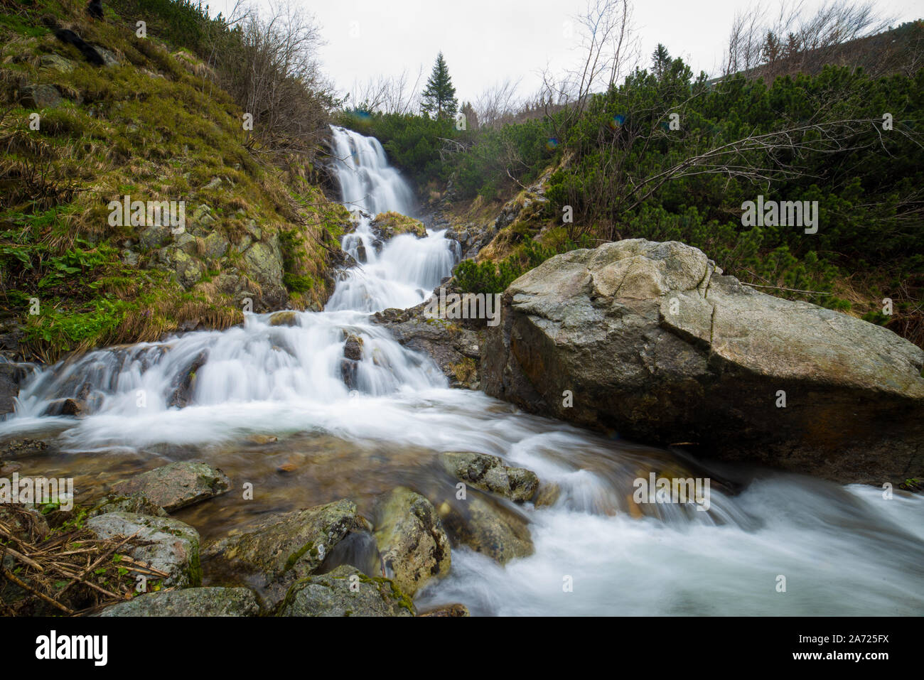 Vajskovsky vodopad hi-res stock photography and images - Alamy