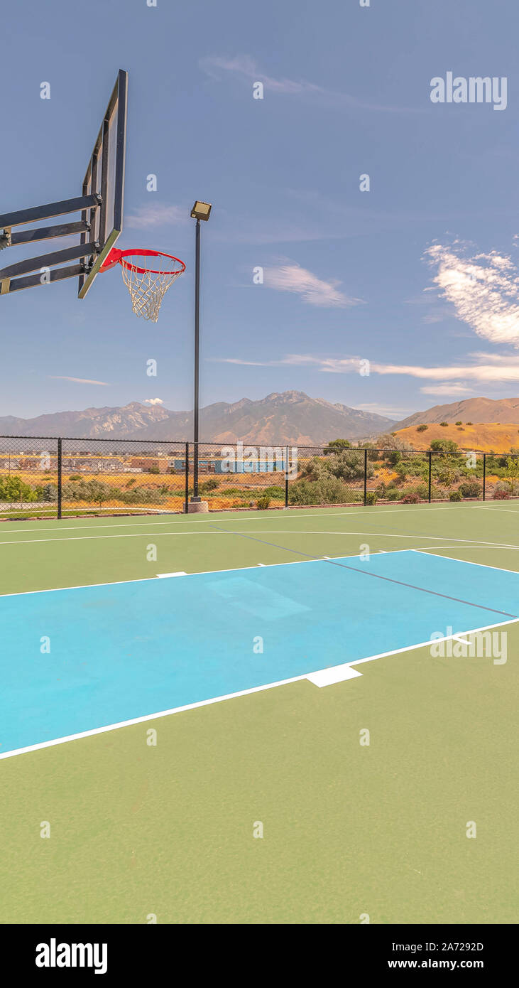 Tall gymnasium hi-res stock photography and images - Alamy