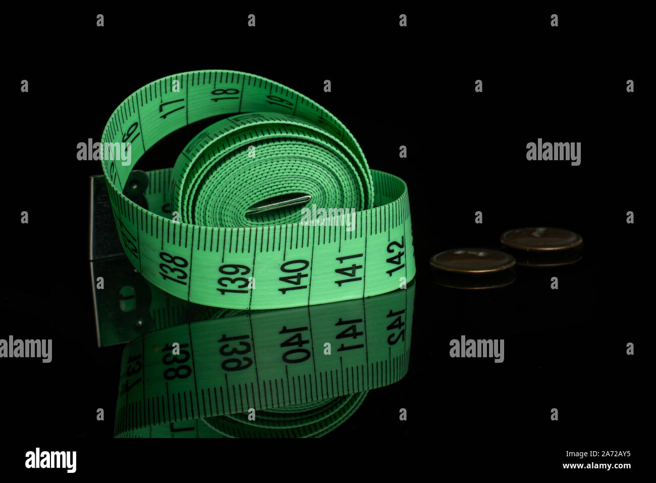 One 1 single object item hi-res stock photography and images - Alamy