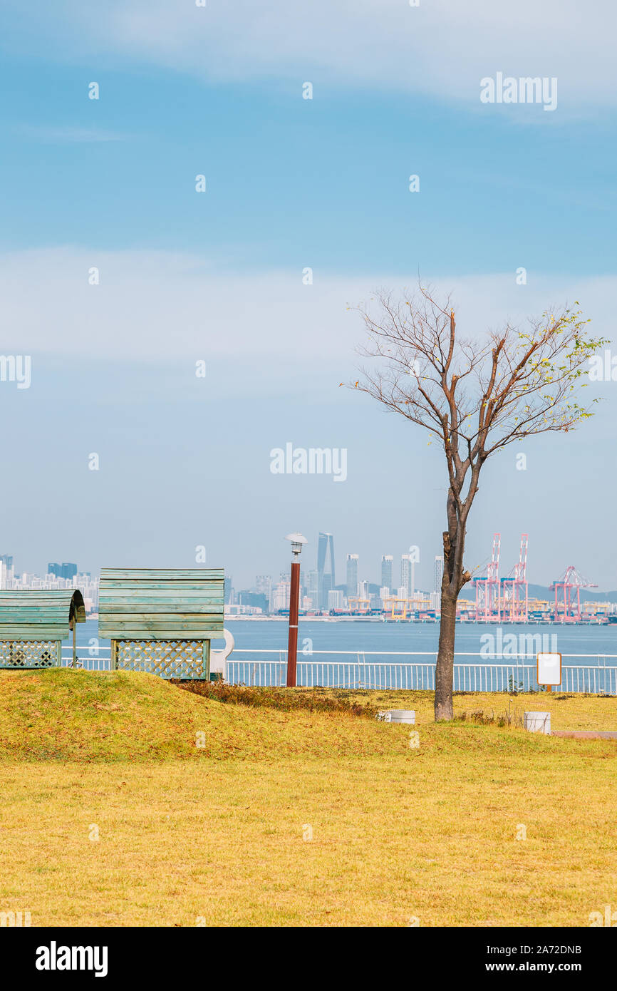 Sihwa Narae Tidal Power Park & Service area, Seaside park in Ansan, Korea Stock Photo - Alamy