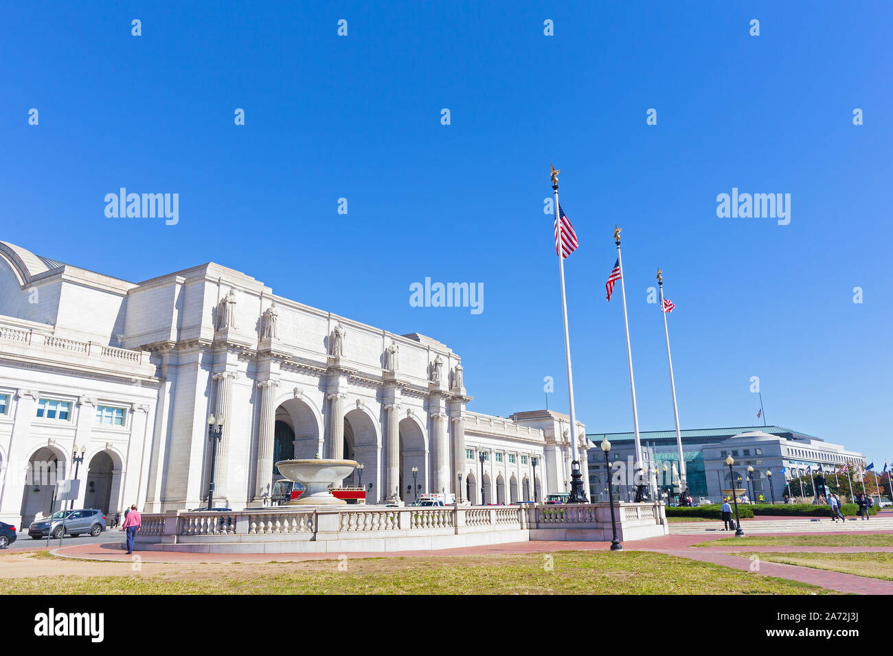 A square in front of the Union Station Building in Washington DC, USA ...