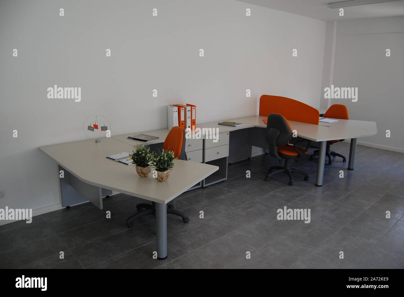 Office accent hi-res stock photography and images - Alamy