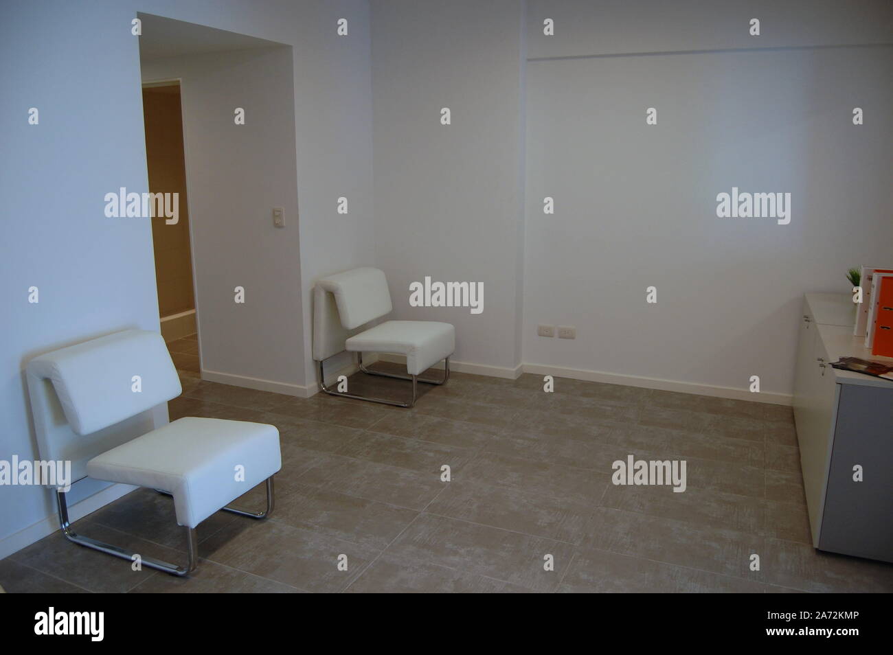 Modern office space sitting space Stock Photo - Alamy