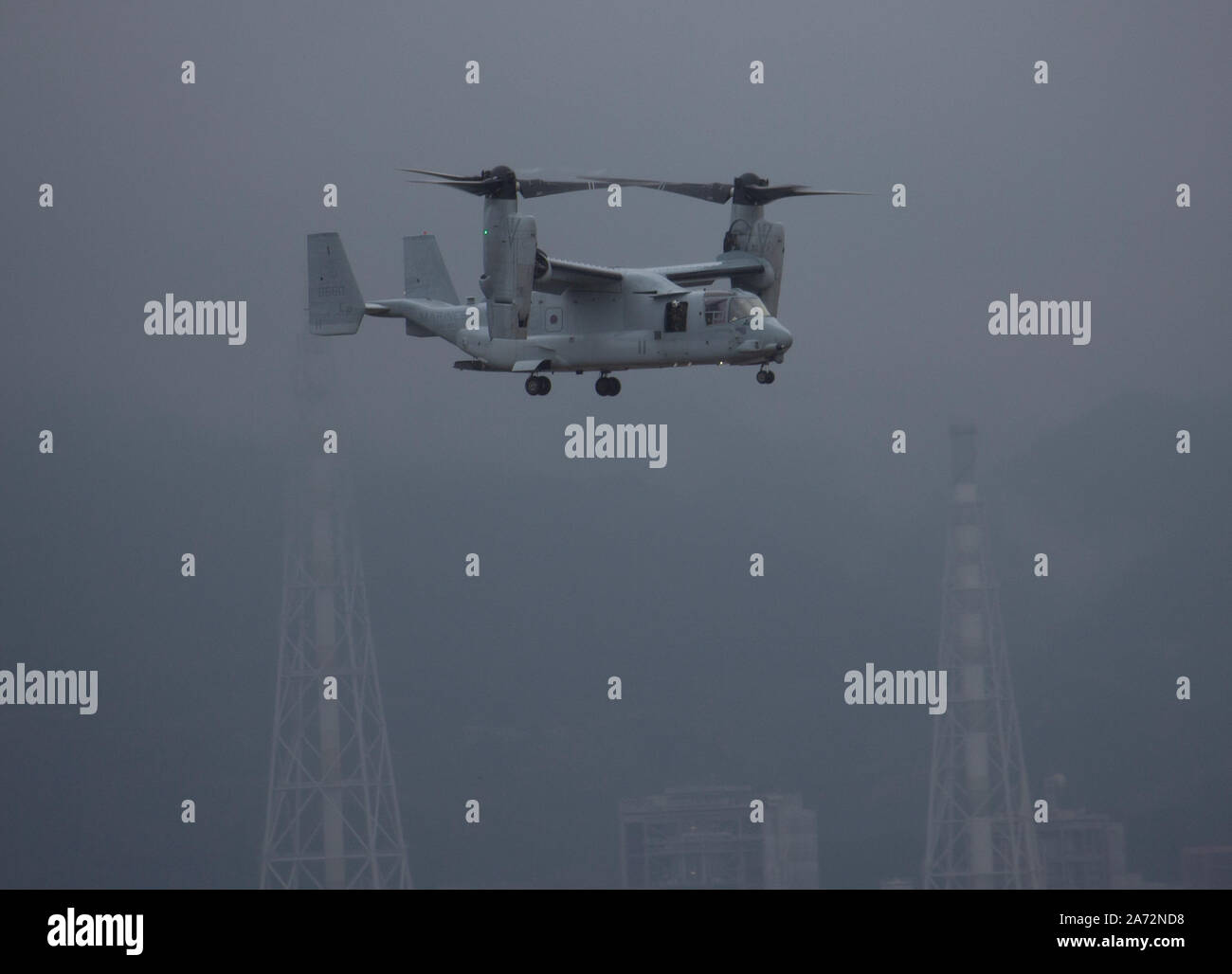 U.S. Marines with 1st Marine Aircraft Wing conduct rapid deployment ...