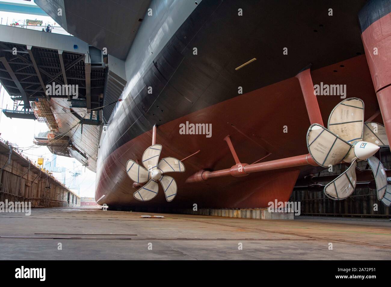 Cvn 79 hi-res stock photography and images - Alamy