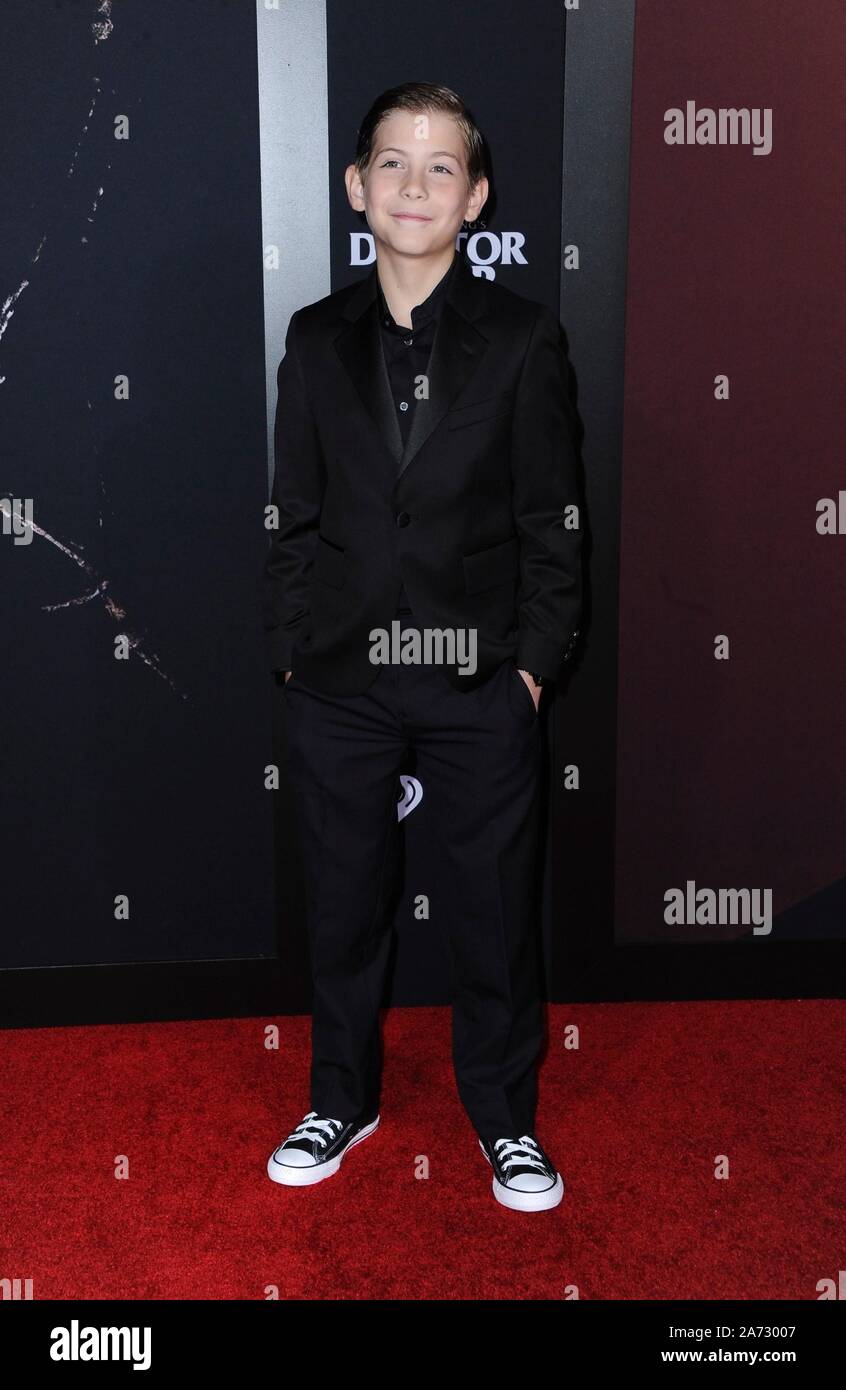 Elizabeth tremblay hi-res stock photography and images - Alamy