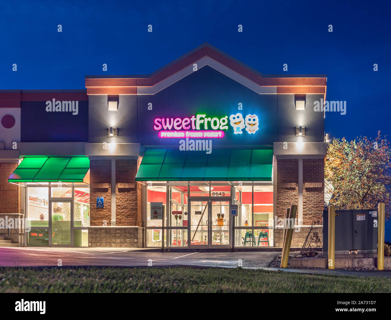 Ice Cream Chain Logo