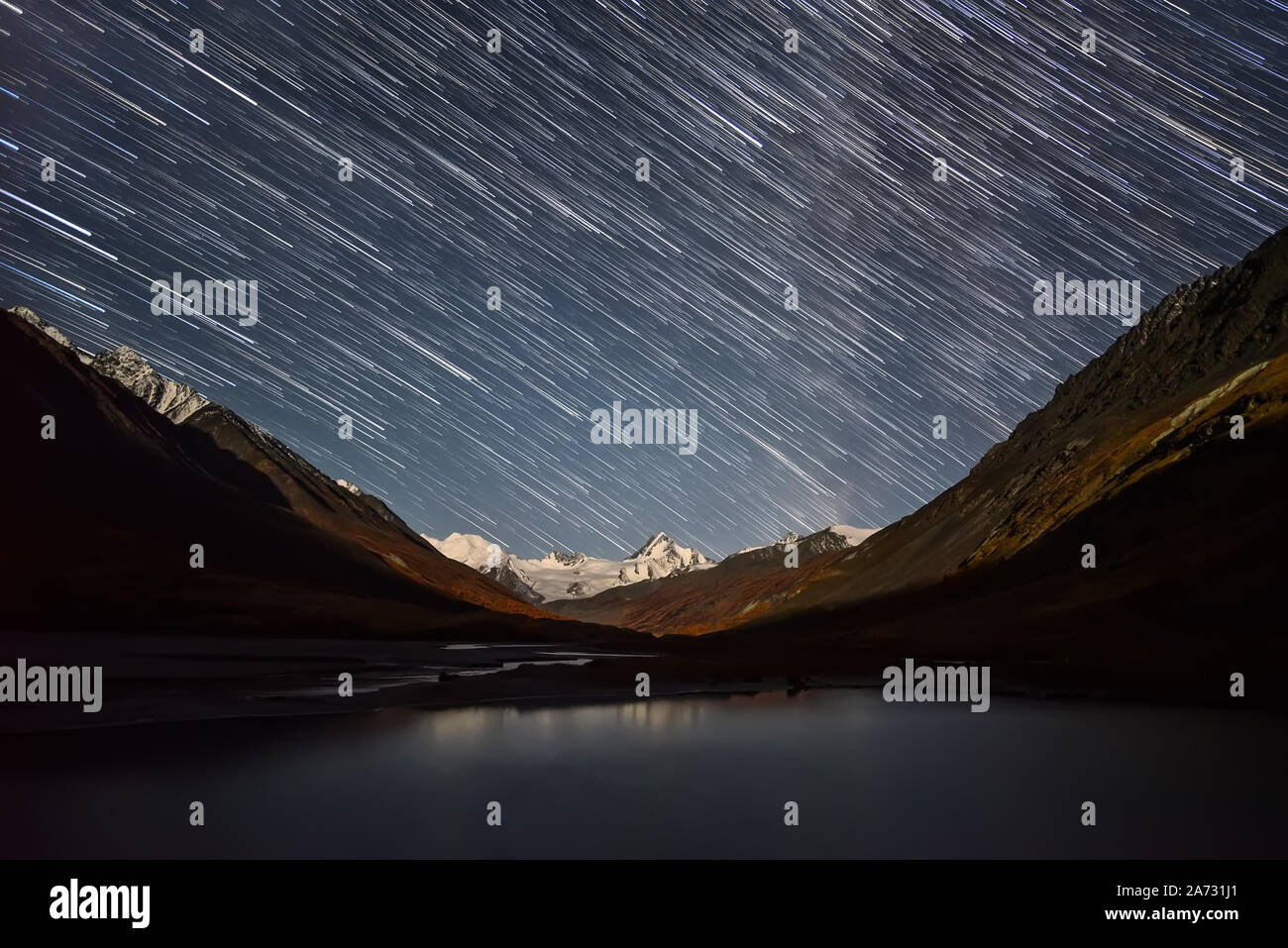 Stars fall hi-res stock photography and images - Alamy