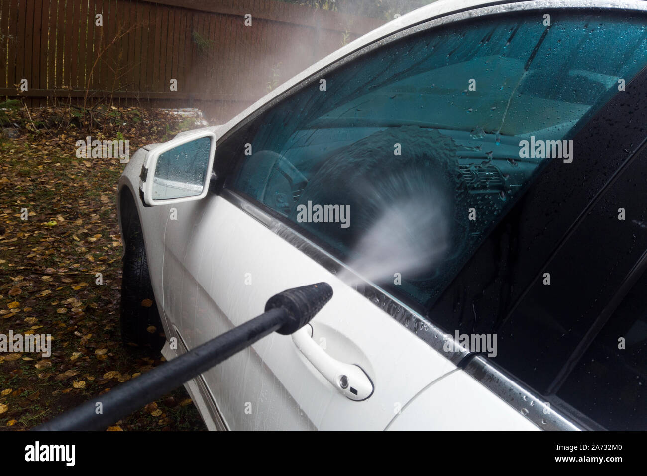 Car body washing hi-res stock photography and images - Alamy