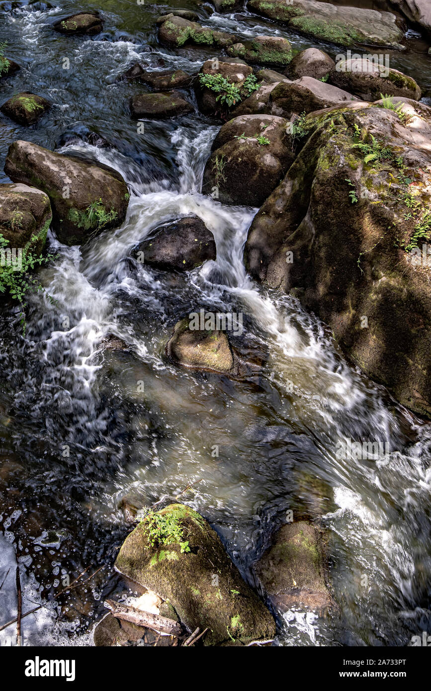 Stromschnellen/Wasserfall in der Teufelsschlucht bei Irrel in der Eifel ...